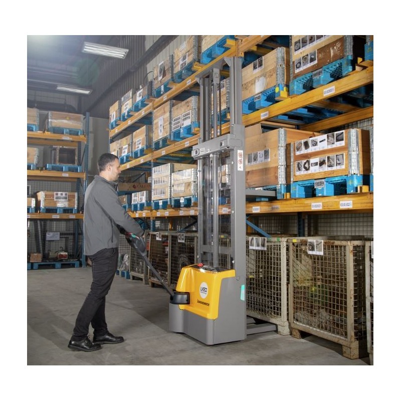 Apilador eléctrico Jungheinrich con barra timón - Modelo EJC M10i ...